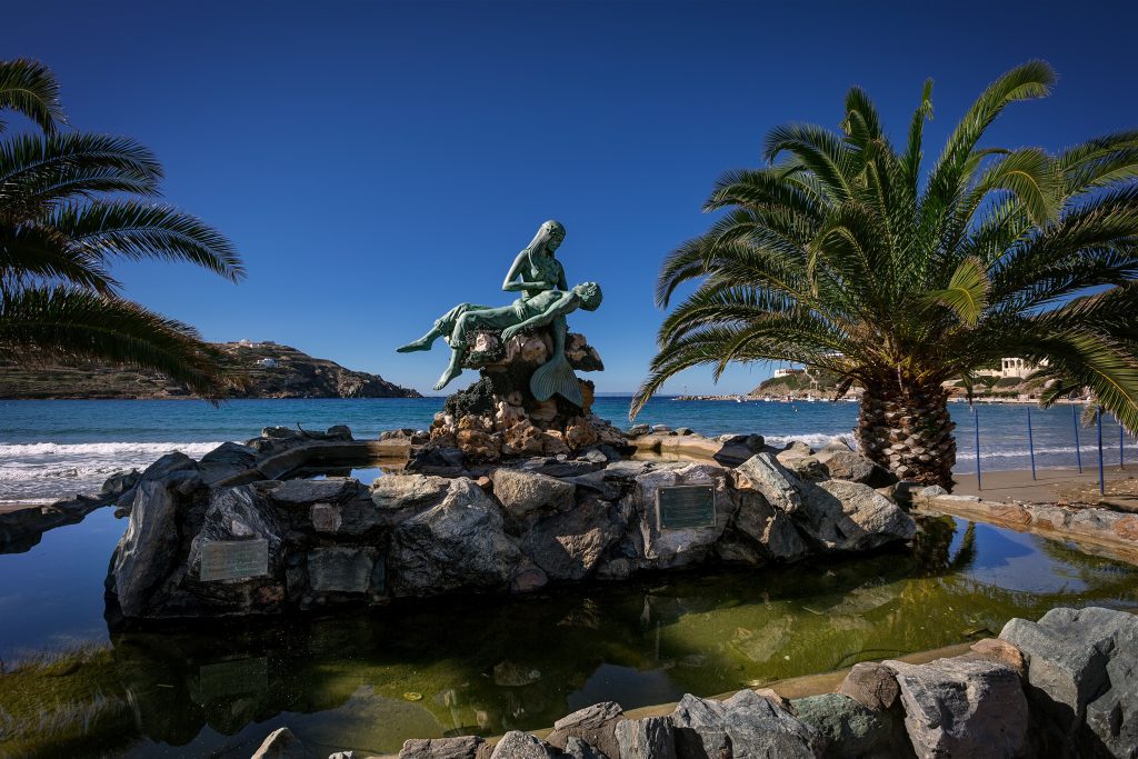 Kini in Syros: Here you will see the best sunset!